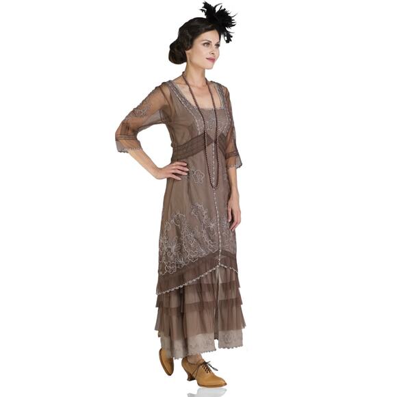 Nataya | Dresses | Nataya Victorian Lux Lace 21 Chocolate Midi Dress ...
